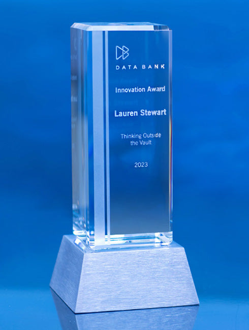 Nova Crystal Award